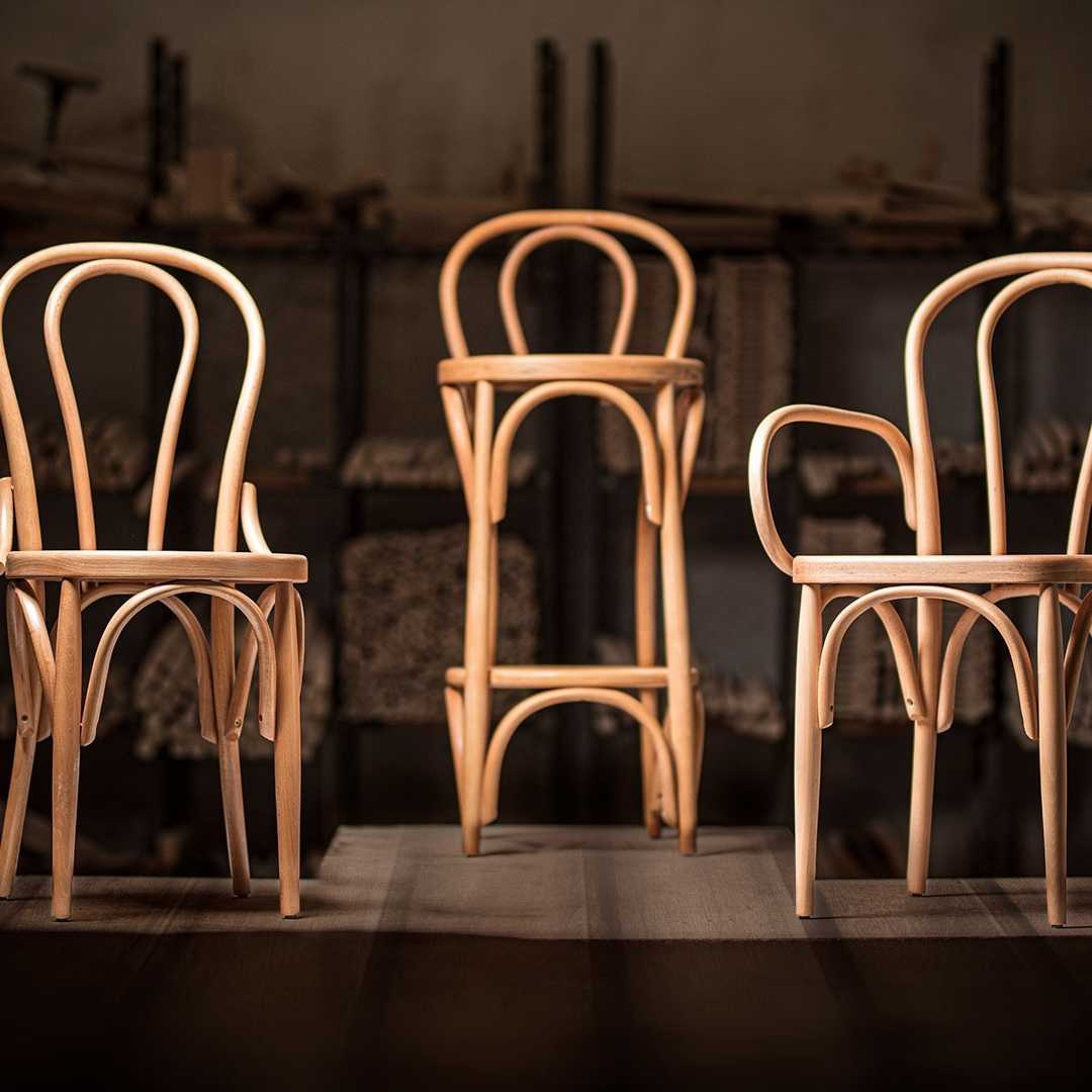 Sillas estilo Thonet, más apreciadas que nunca - Despacho Contract